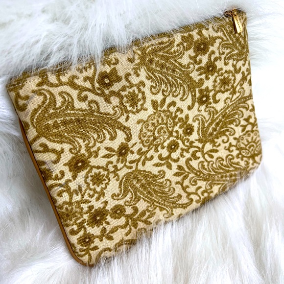 Paradox | Bags | Paradox Cream Green Zip Pouch | Poshmark